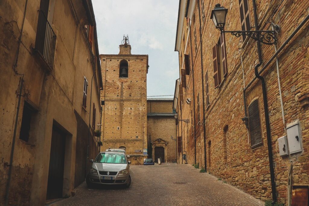 Penne, a tiny gem of Abruzzo – PurPurPurPur