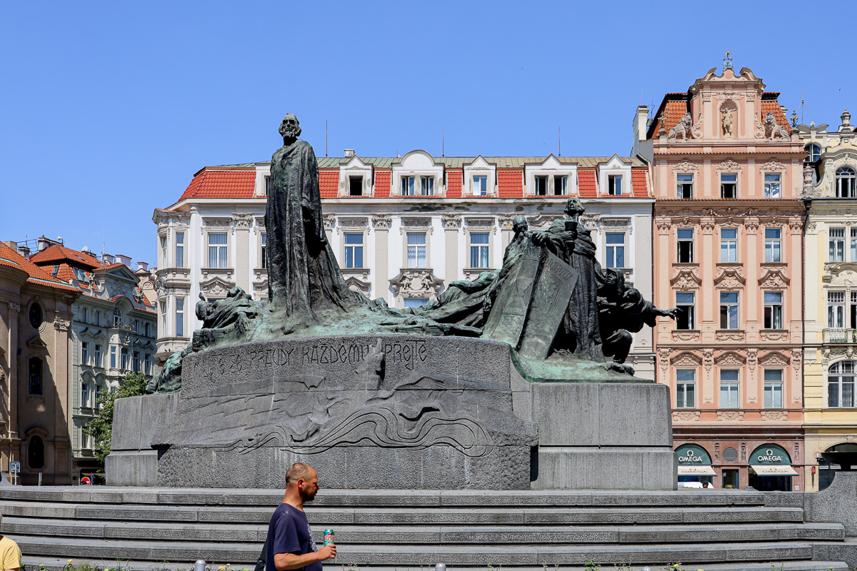 Prague Best Landmarks: Part 1 | PurPurPurPur
